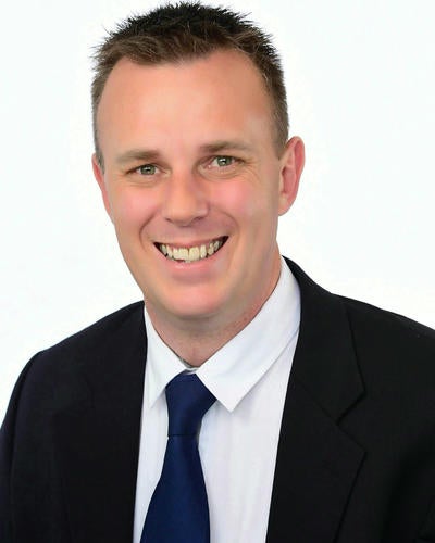 Adrian Cooper's Instagram, Twitter & Facebook on IDCrawl