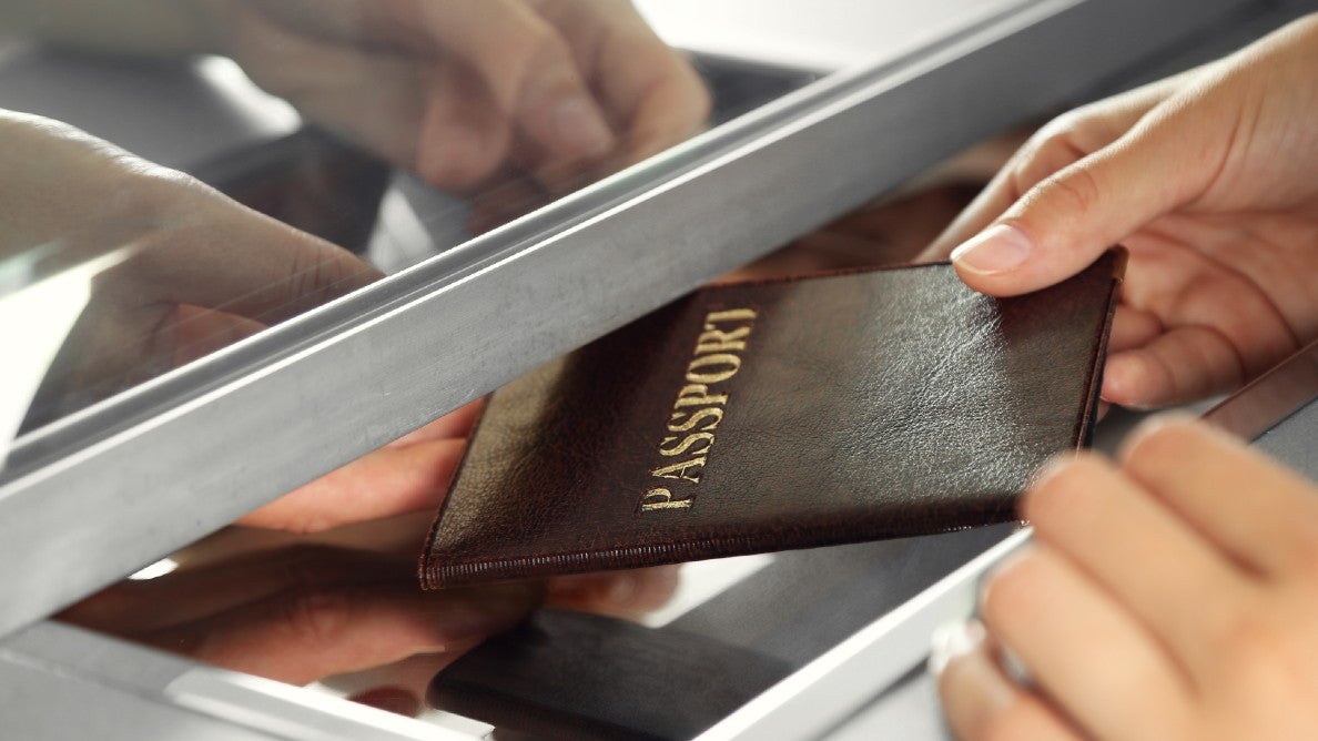 EU, EEA and Swiss must need passport to enter UK